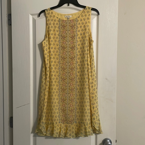 Max Studio | Dresses | Fun Floral Detailed Dress | Poshmark